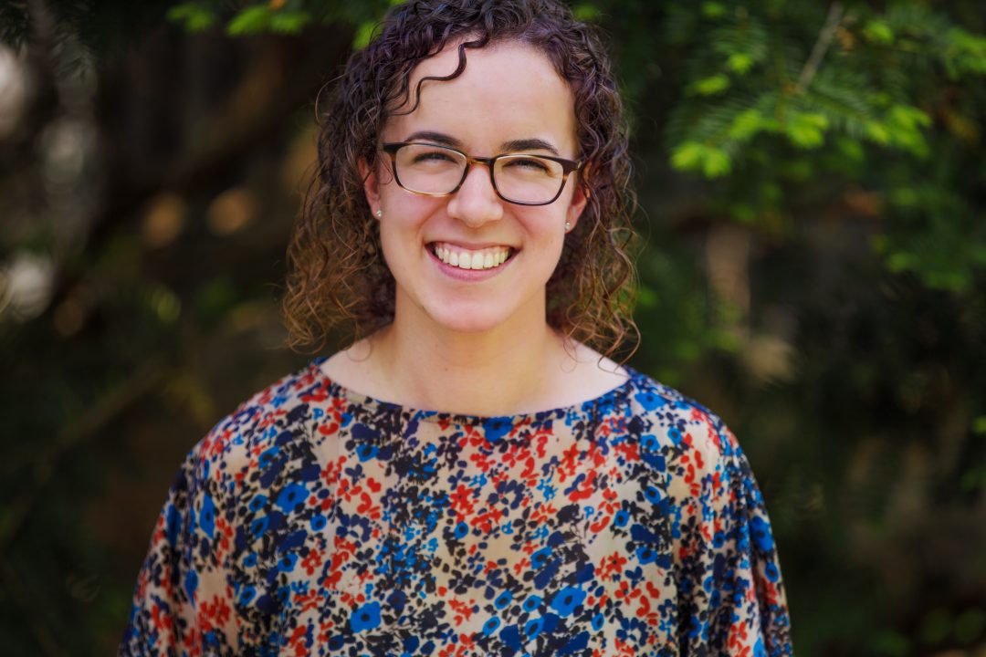 Meet Christina – Sweet Dependence